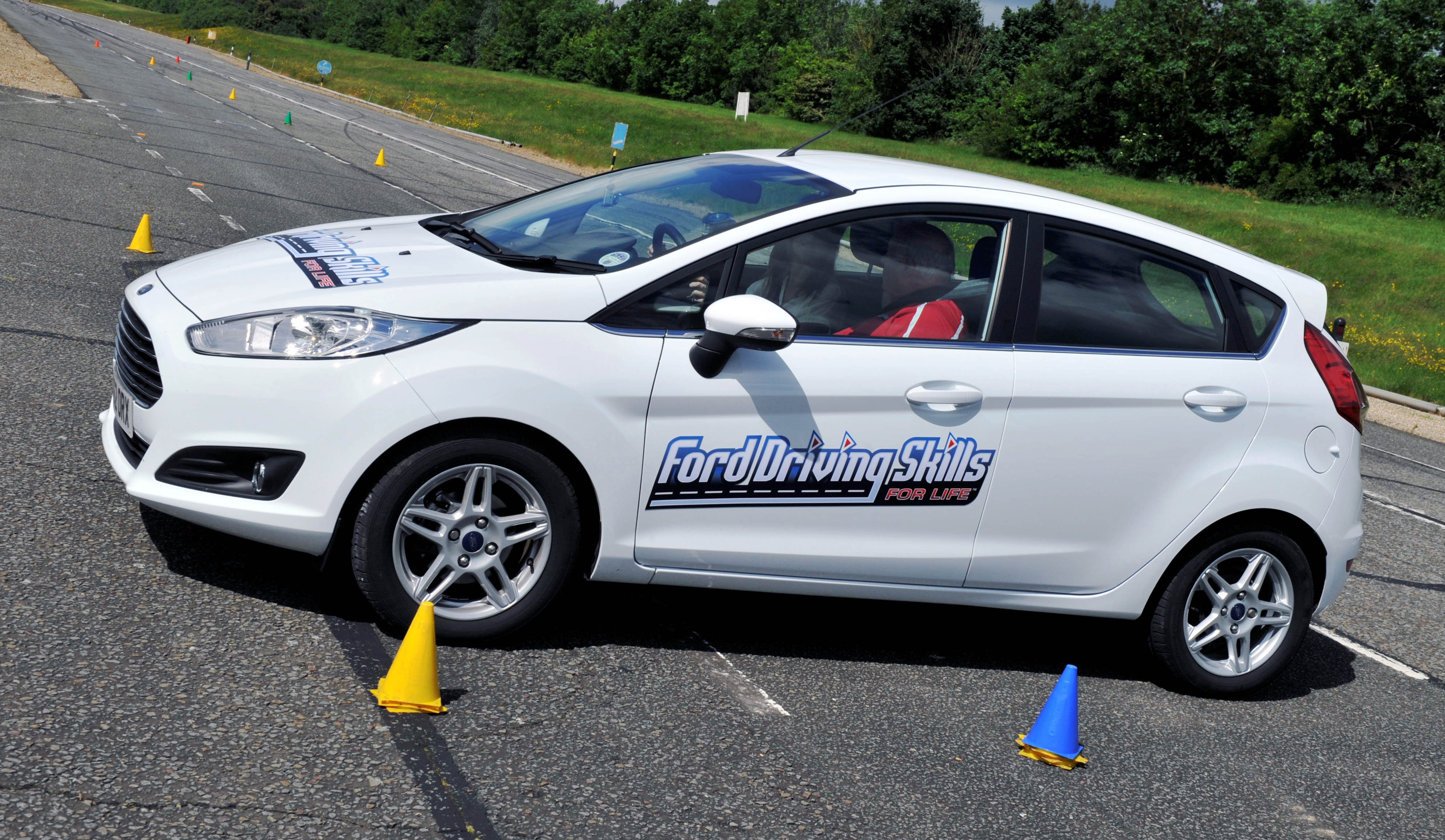 Ford Driving Skills for Life 2016 - Ford Press Belux